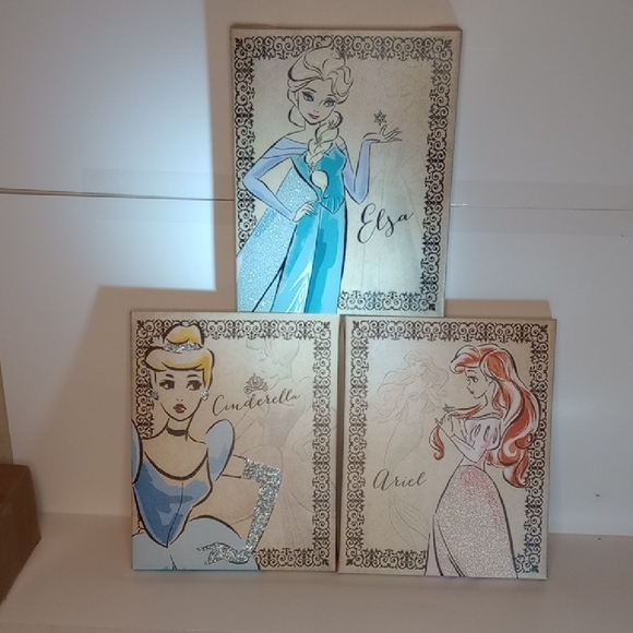 Disney | Wall Decor | Disney Princess Canvas Art Set Cinderella Ariel ...
